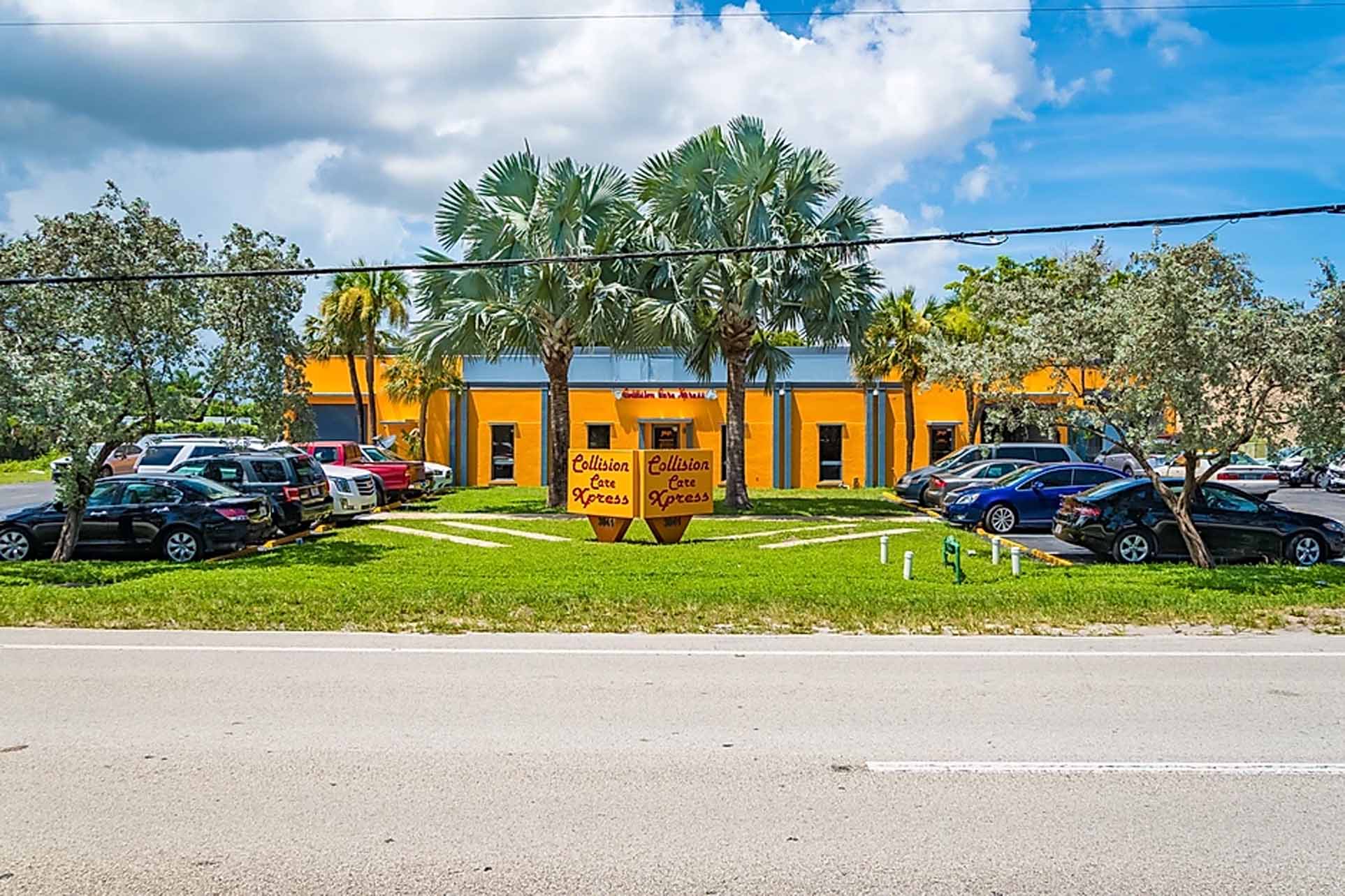 Find the Best Florida Body Shop Near You - Collision Care Xpress